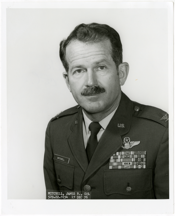 Official Air Force portrait of Colonel Dick Mitchell, 1977 - Alf Engen ...